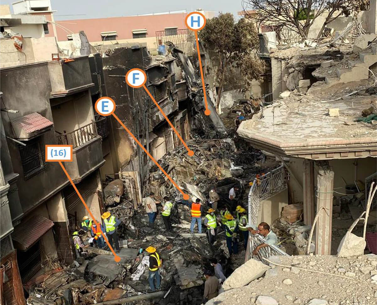 Un error humano causó el accidente aéreo de Pakistán que mató a 97 ...