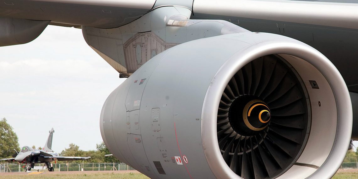 Rolls-Royce apoyará la MissionCare para el avión cisterna de la Fuerza ...