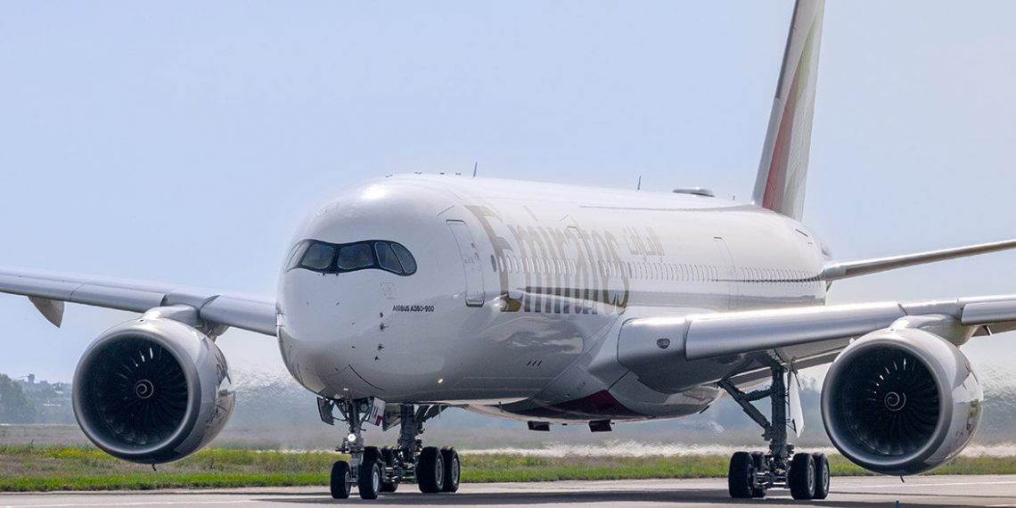 Emirates recibe su primer Airbus A350 - Actualidad Aeroespacial